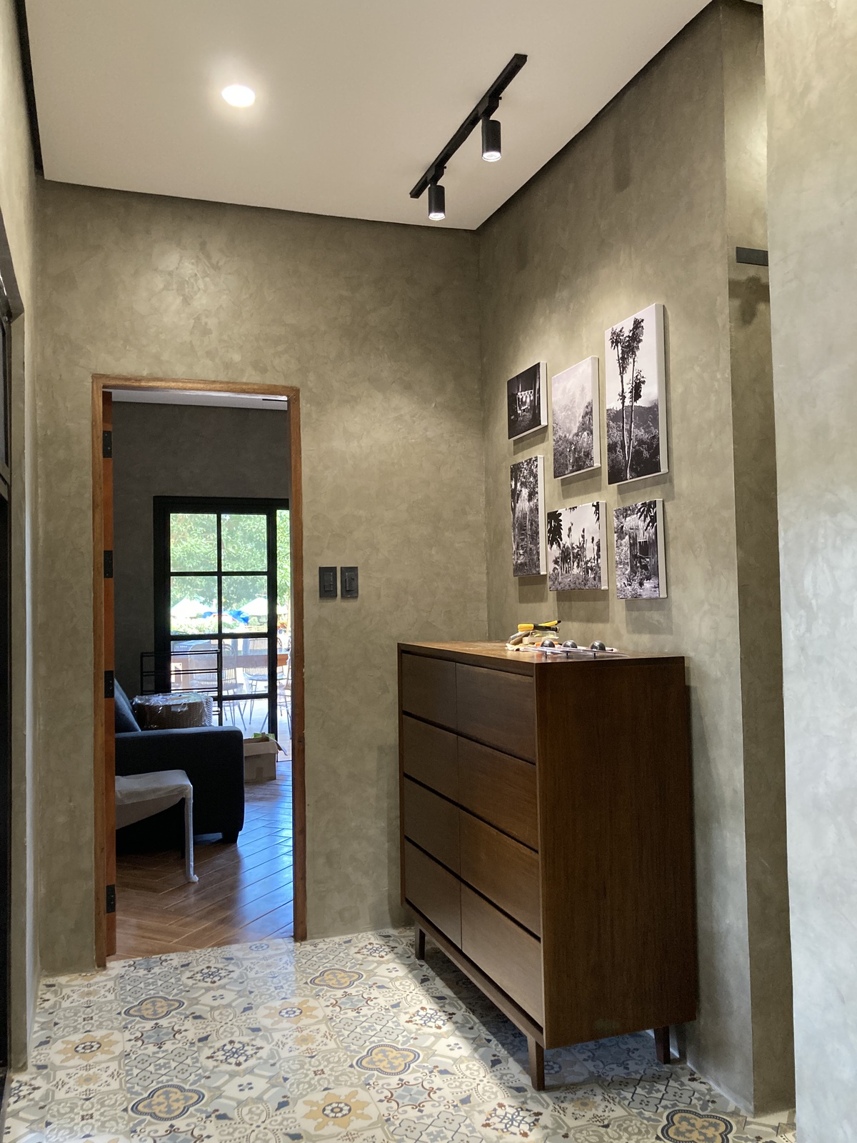 TANAY Resthouse Design – CMV Interior Designs